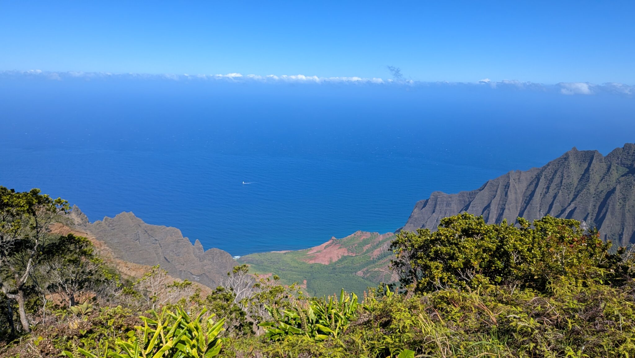 The Shaka: Official Hawaiian Hand Sign | Kauai Tour Guy